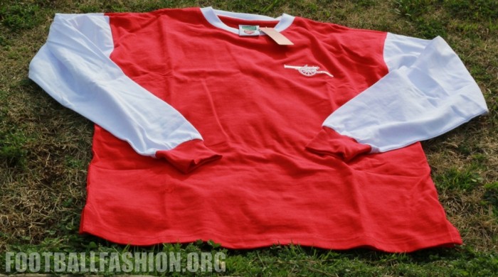 Up-Close: Arsenal FC 1971 Home Kit - FOOTBALL FASHION